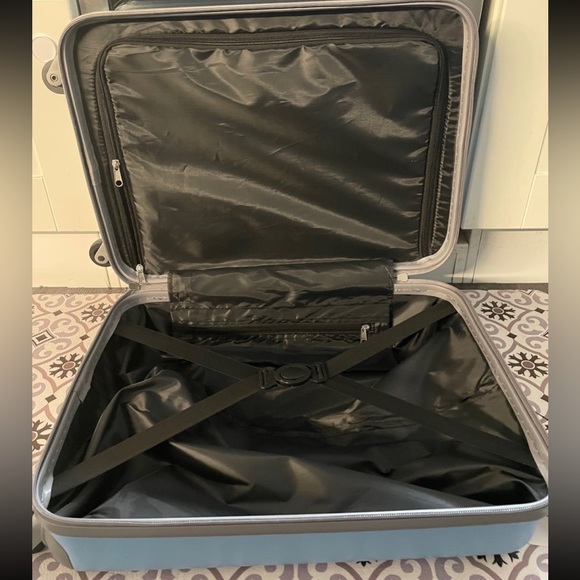 Disney | Bags | Nwt Disney Lilo And Stitch Luggage Carry On Size ...